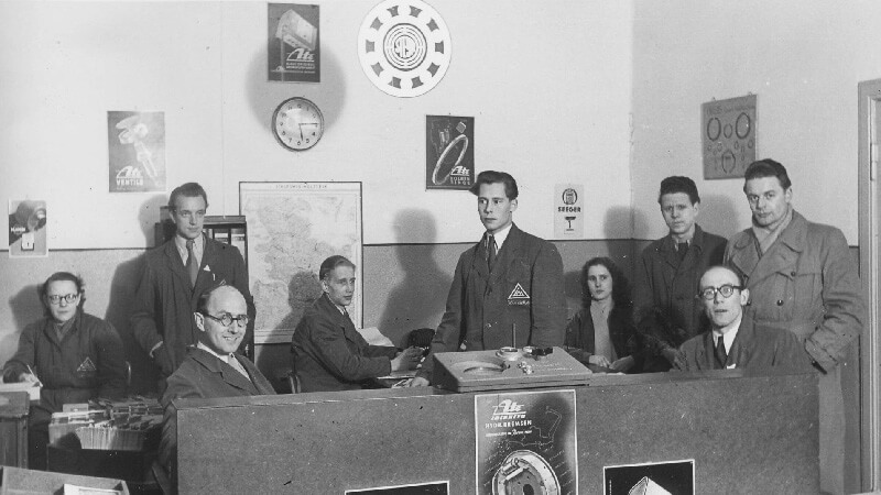 Lippold GmbH - Hydraulik, Pneumatik, Antriebs- & Dichtungstechnik